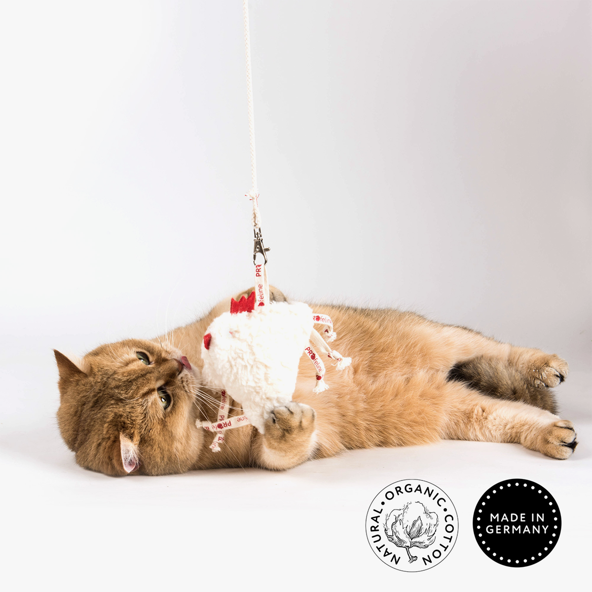 Plush & Potent: Catnip-Baldrian Fluffy Chick Cat Toy with Ribbons